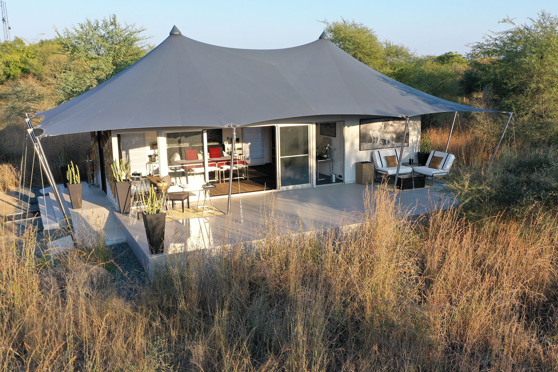 SUJÁN JAWAI – Luxury Leopard Safari Camp in Rajasthan - Wilderness Uncut