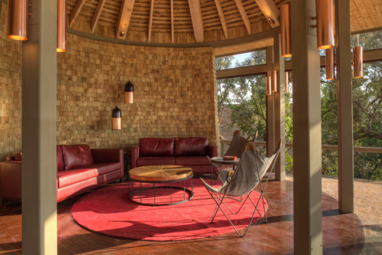 Angama Mara: Luxurious Safari Lodge Overlooking the Maasai Mara ...